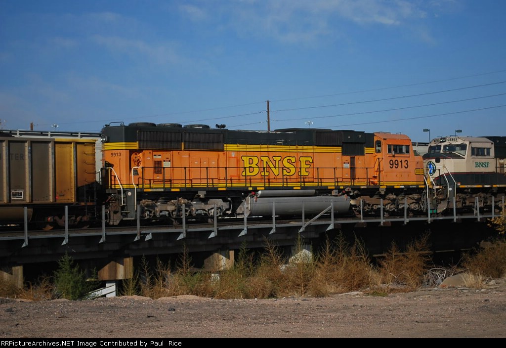 BNSF 9913